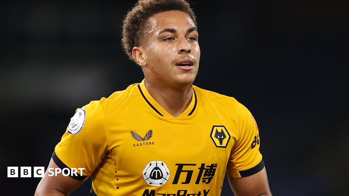 Lewis Richards: Harrogate Town sign Wolves defender on loan - BBC Sport