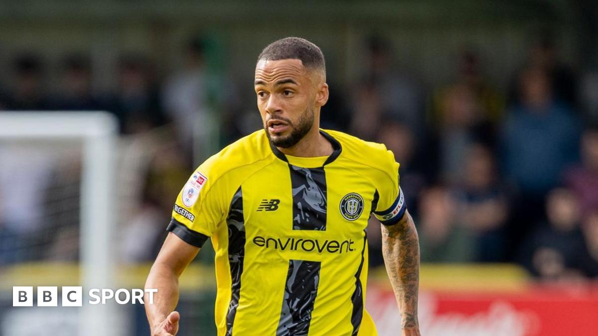 Warren Burrell: Harrogate Town defender signs new two-year deal - BBC Sport