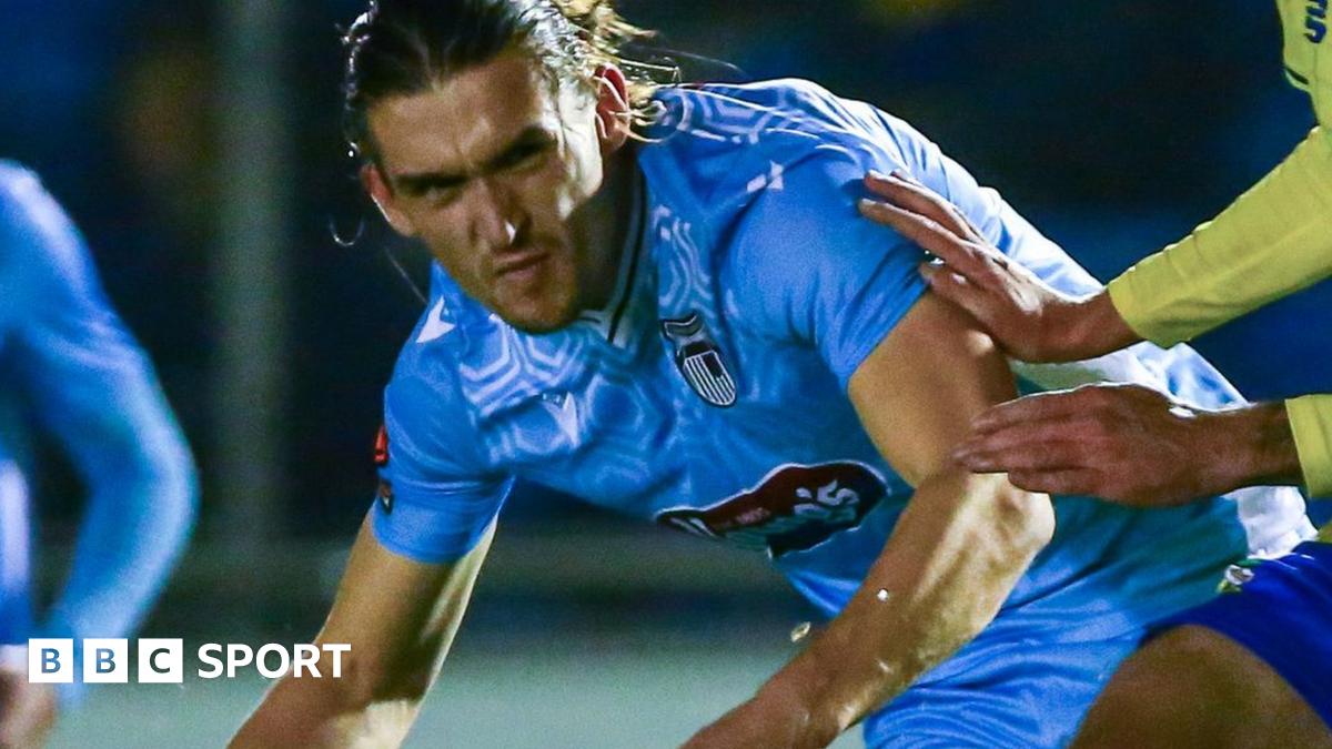 Ben Fox: Northampton Town sign Grimsby midfielder on two-year deal ...