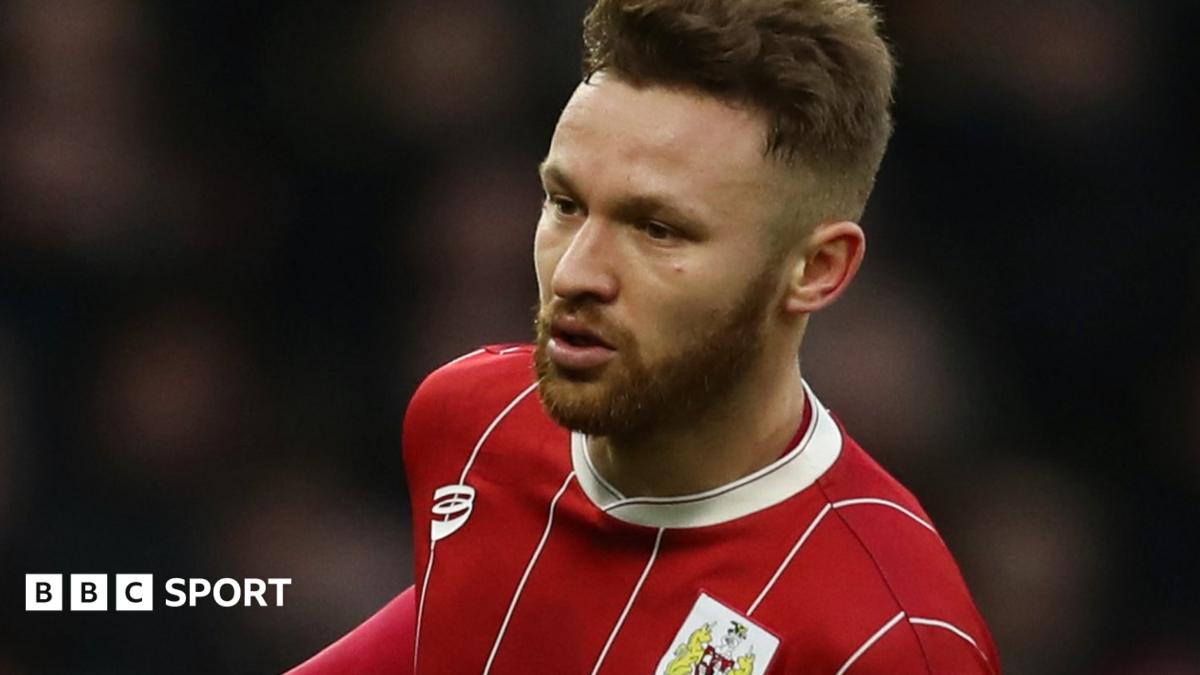 Matty Taylor: Bristol City striker to undergo hernia operation - BBC Sport