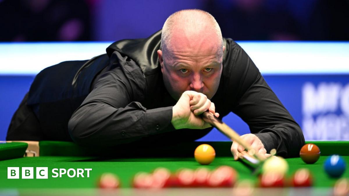 Welsh Open: Five-time winner John Higgins beats Tian Pengfei to reach ...