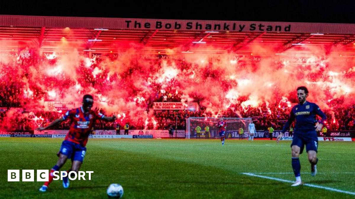 Rangers fear sanctions over future pyro displays - BBC Sport