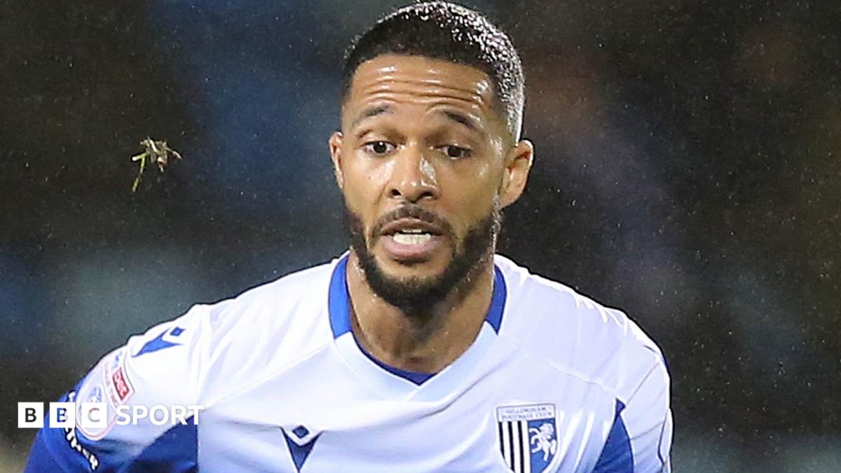 Gillingham 1-0 Wrexham: Timothee Dieng strike boosts Gils' play-off ...