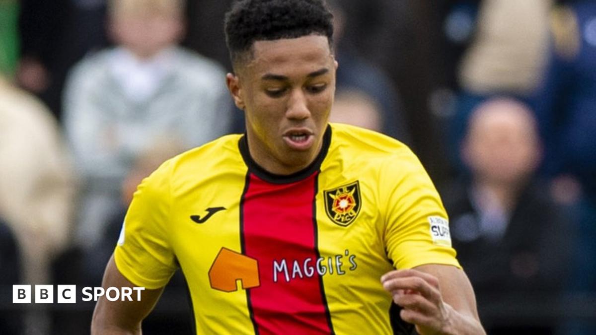 Joe Bevan: Burnley take forward from Lowland League Albion Rovers for ...