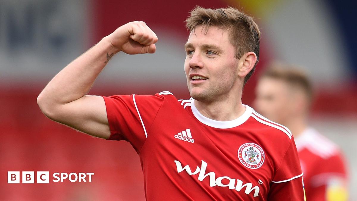 Sam Finley: Fleetwood Town sign ex-Accrington Stanley midfielder - BBC ...
