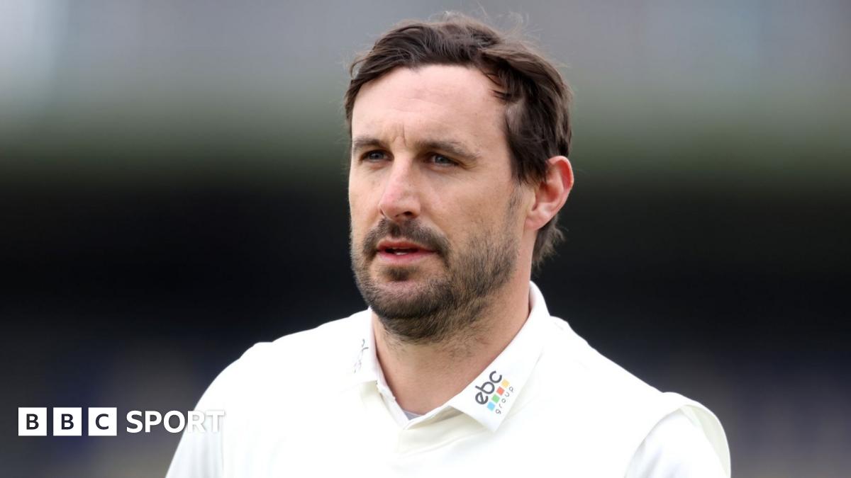 Daryl Mitchell: Ex-Worcestershire captain switches to football in ...