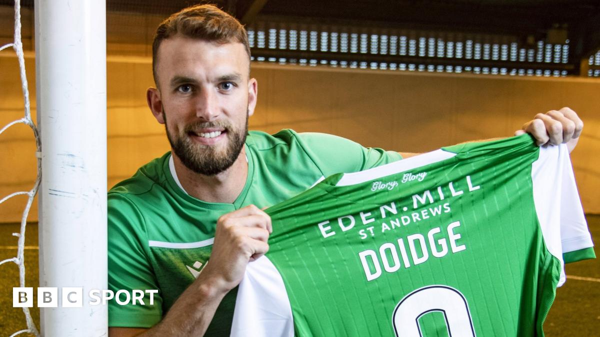 Hibernian: Christian Doidge signs from Forest Green - BBC Sport