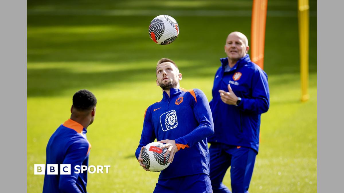 Netherlands v Scotland: Team news - BBC Sport