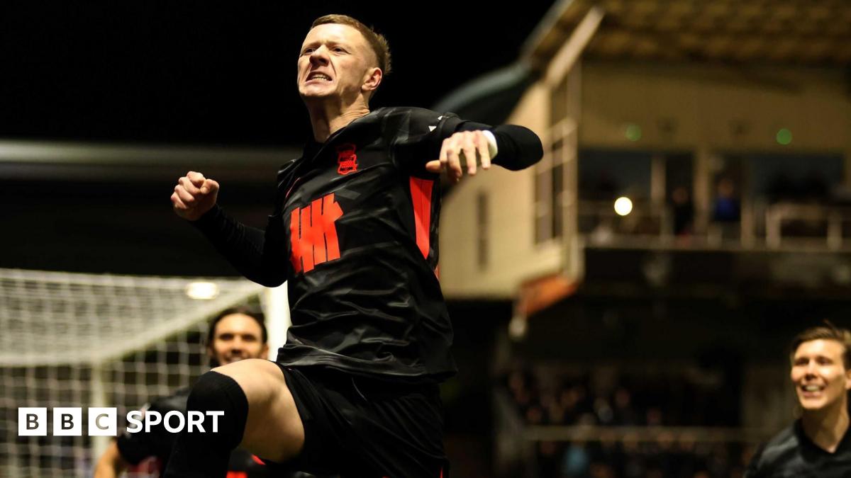 Bristol Rovers 1-2 Birmingham City: Match report - BBC Sport