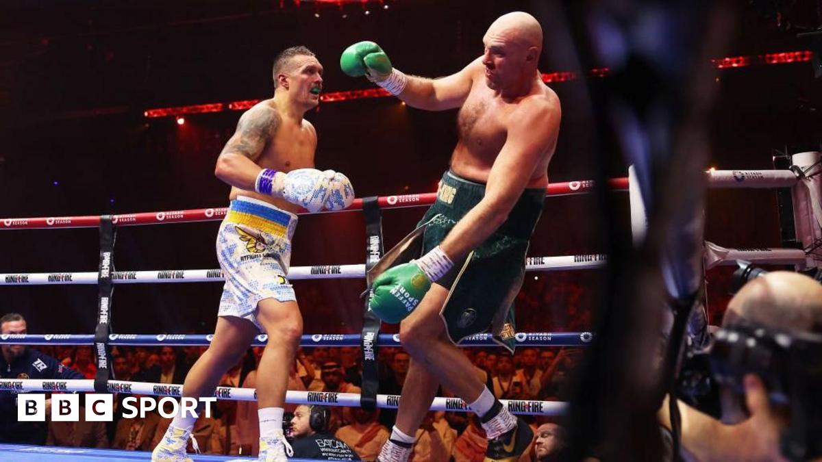 Fury vs Usyk: Usyk's epic victory over Fury in 10 pictures - BBC Sport