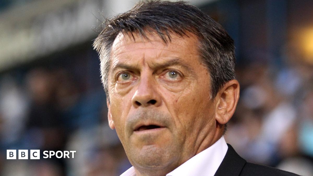 Southend United: Phil Brown determined to eradicate defensive ...