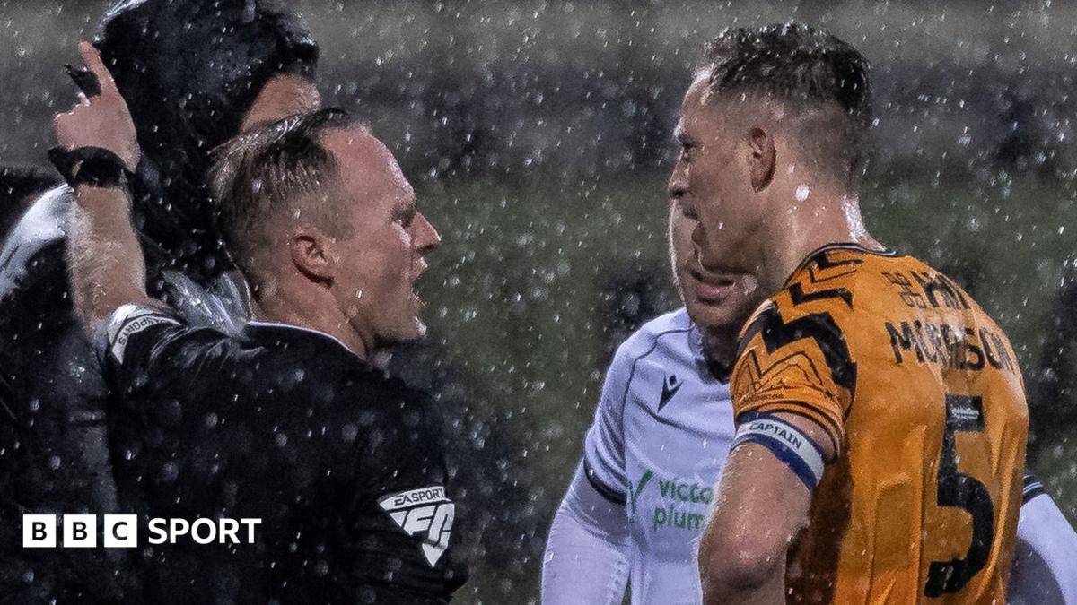 League One: scores & updates from five games - BBC Sport