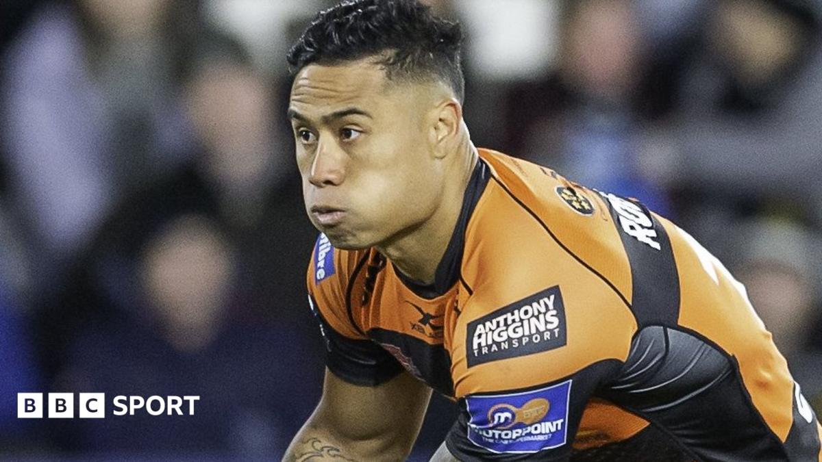 Ben Roberts: Castleford half-back's contract cancelled by mutual ...