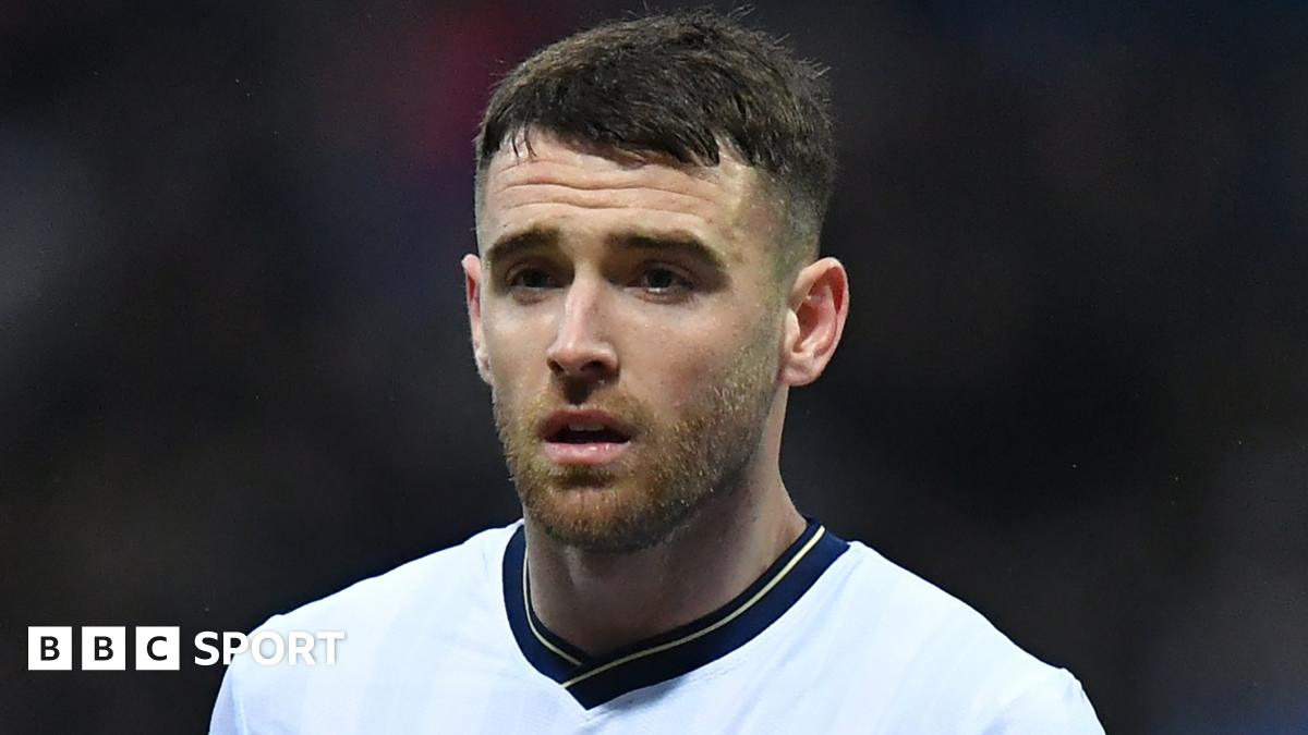 Ben Whiteman: Preston North End midfielder signs new deal - BBC Sport