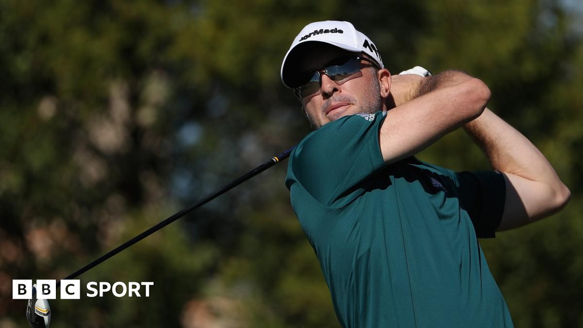 Phoenix Open: Martin Laird one off lead after birdie at 18th - BBC Sport