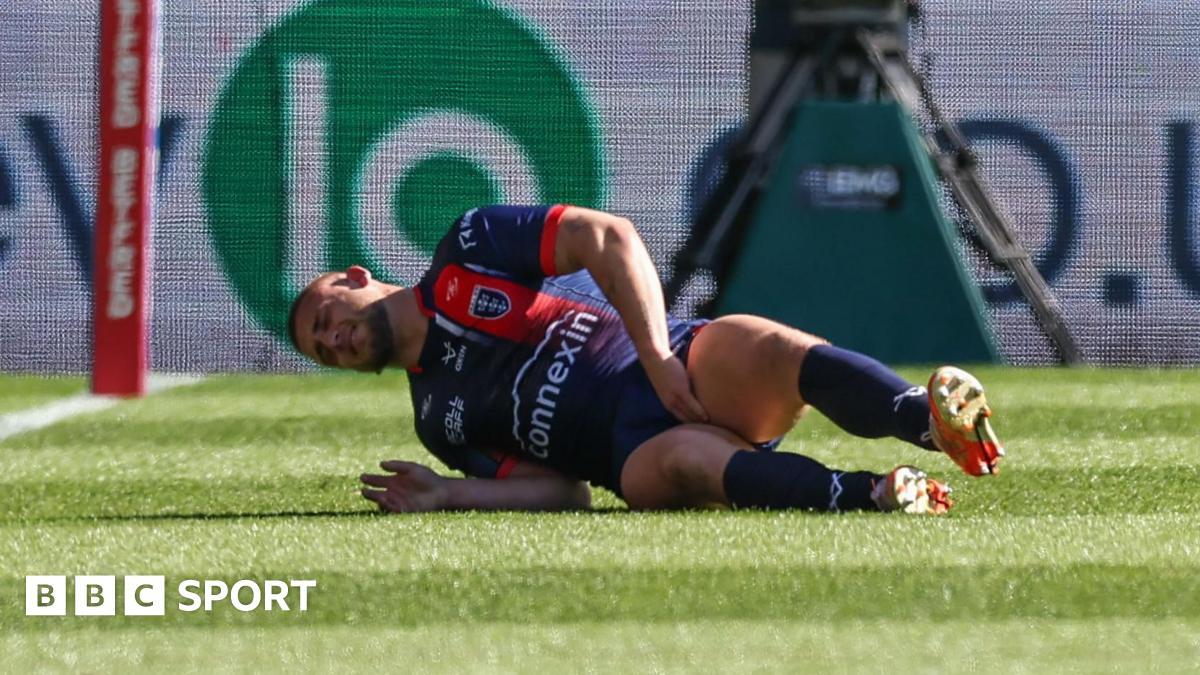 Mikey Lewis: Hull KR unsure on half-back's injury layoff until scan ...