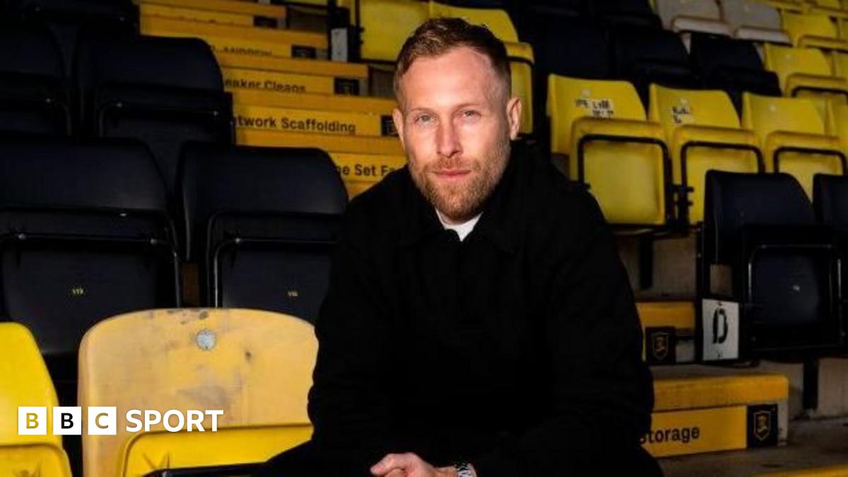 Scott Arfield has 'no hard feelings' over Falkirk exit - BBC Sport