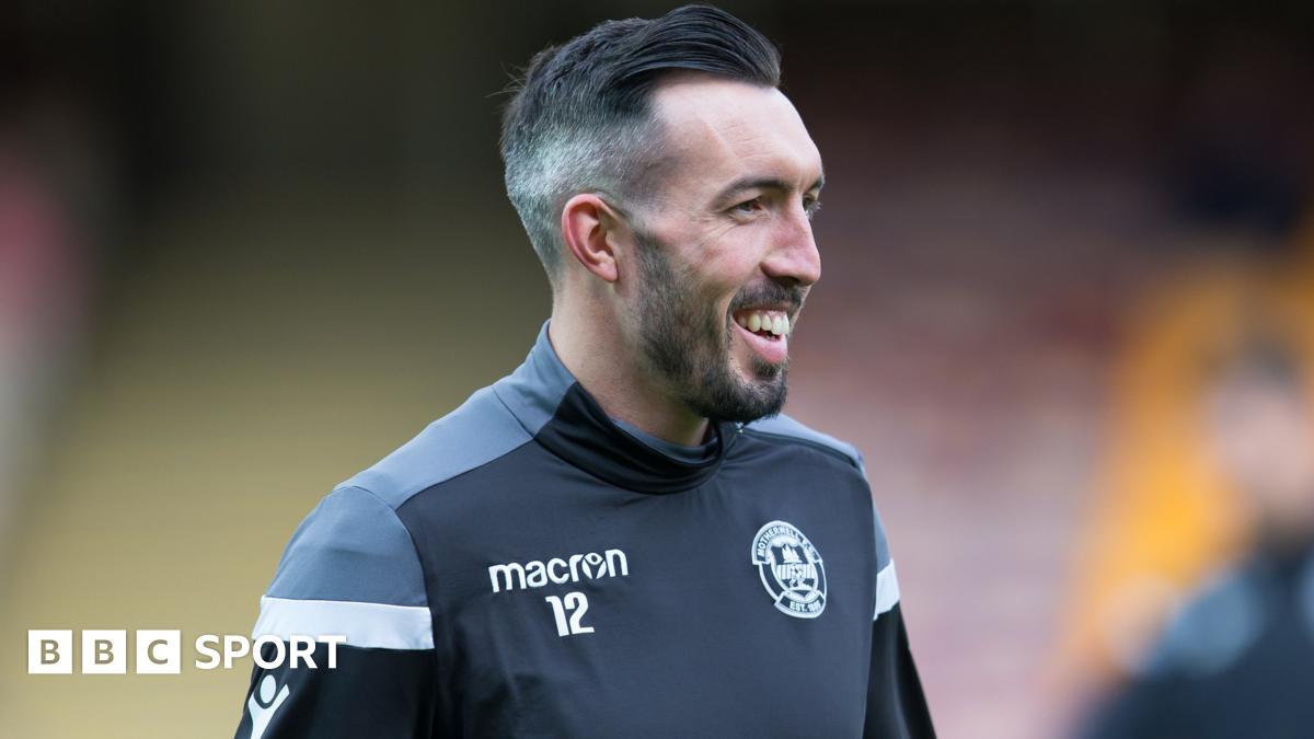 Ryan Bowman: Exeter City boss says not to compare forward with Jayden ...