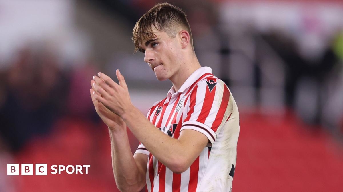 Stoke City: Alex Morris' U21s side praised by Steven Schumacher - BBC Sport