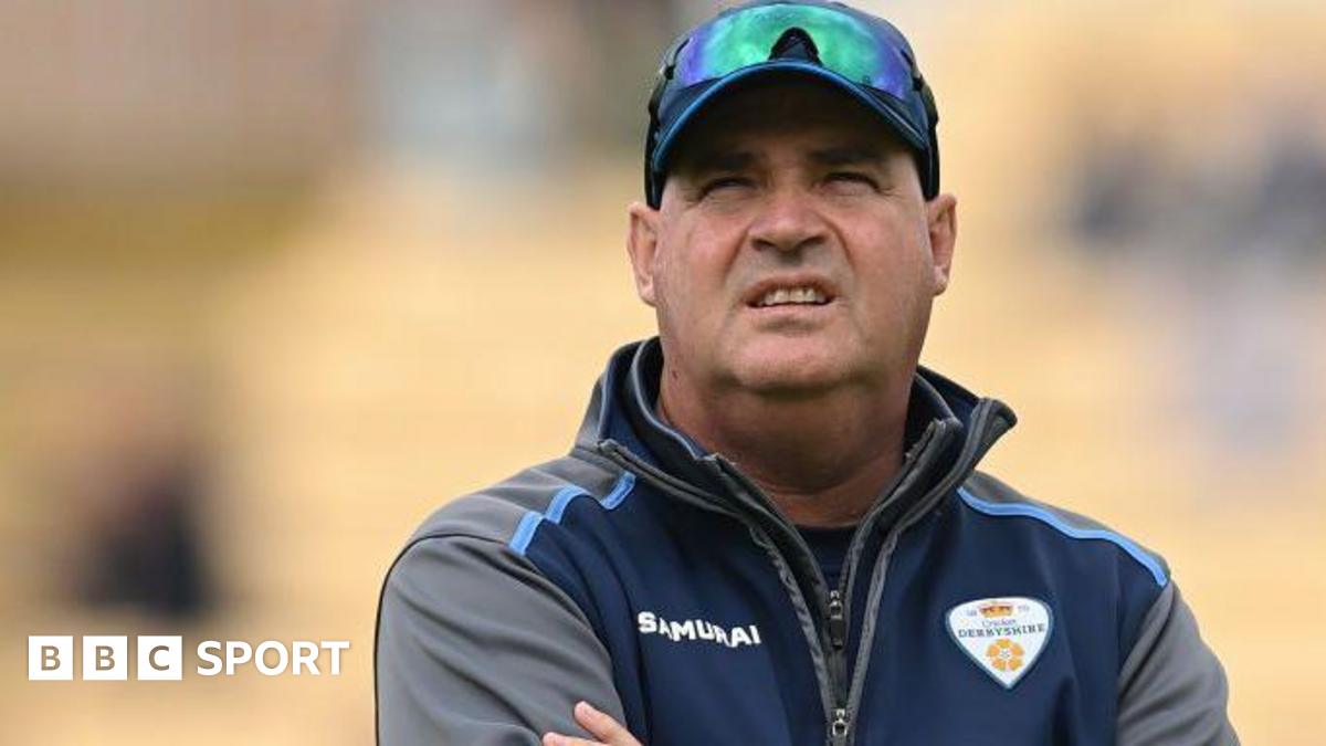 Mickey Arthur: Derbyshire CEO Ryan Duckett backs head of cricket - BBC ...