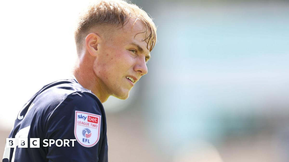 Fin Back: Carlisle United sign Nottingham Forest defender on season ...