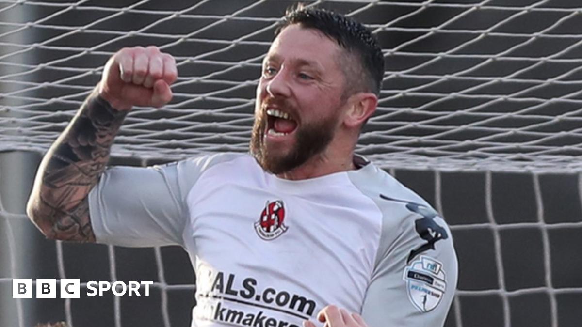 Irish Premiership: Dungannon Swifts sign strikers Patterson and Ferris ...