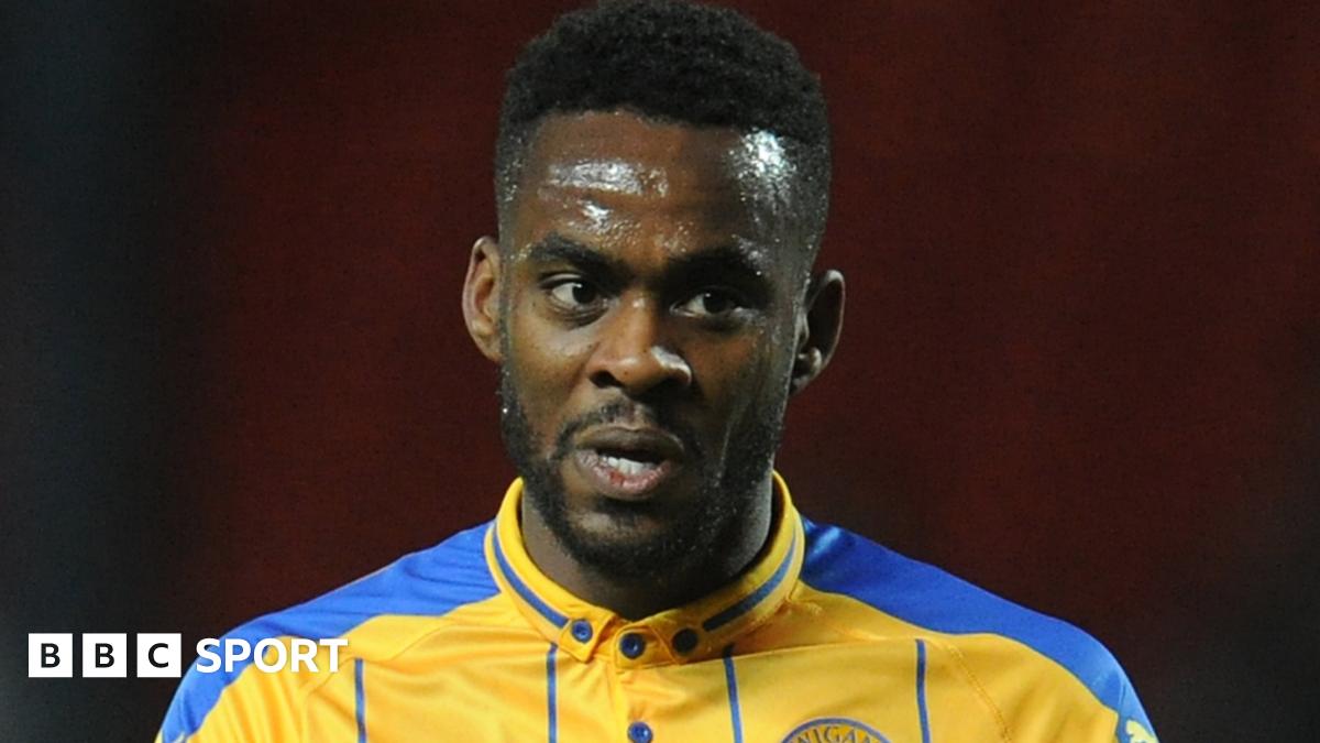 Gavin Massey: Wigan Athletic forward agrees new two-year deal - BBC Sport