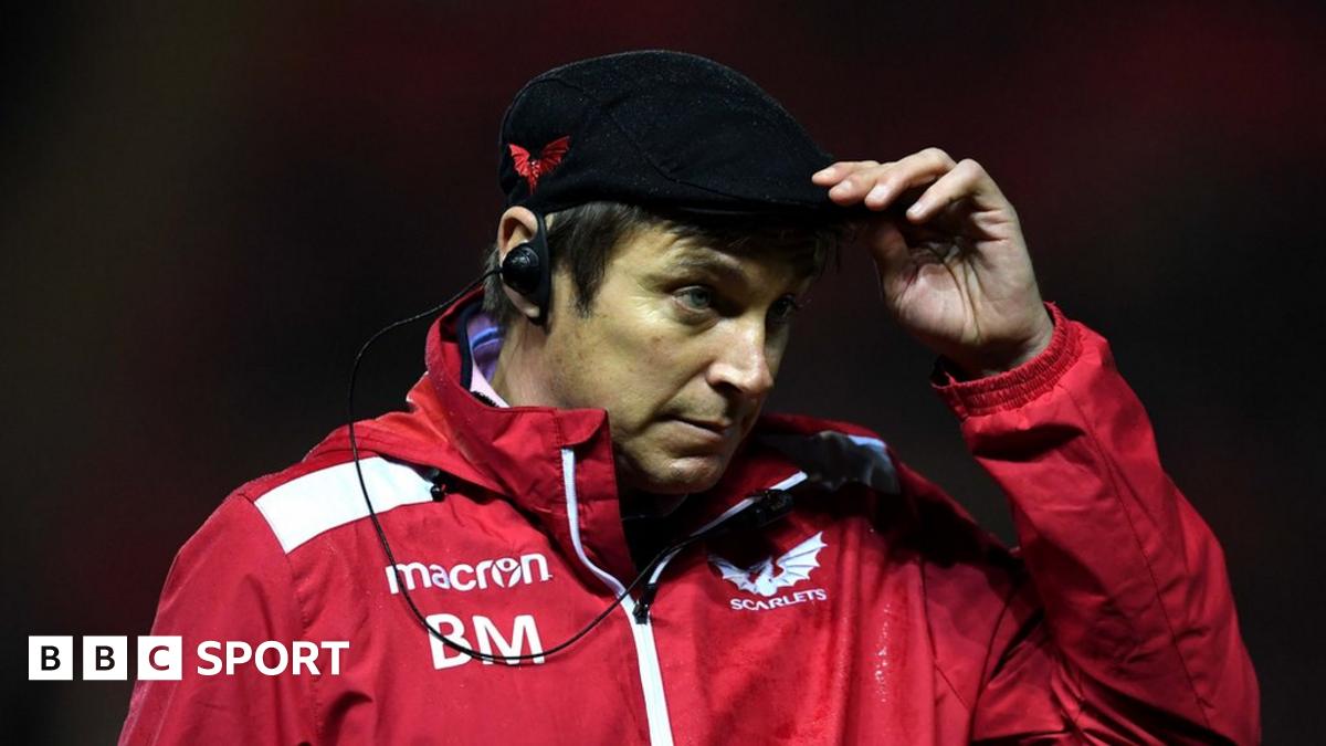 Brad Mooar: Scarlets head coach explains New Zealand departure - BBC Sport