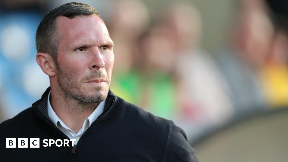Oxford United: Michael Appleton frustrated at missed opportunity ...