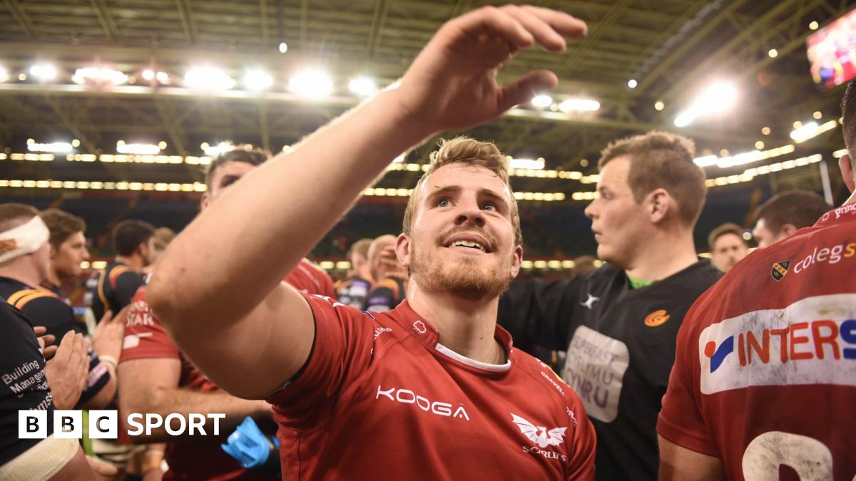 Jonathan Evans: Scarlets scrum-half signs new contract - BBC Sport