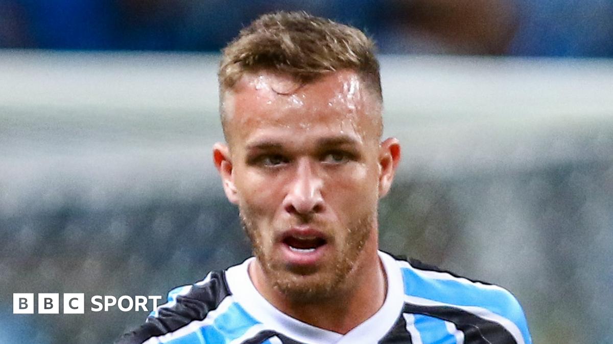 Arthur: Barcelona sign Brazilian midfielder from Gremio in 40m euro ...