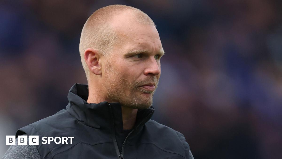 Norwich City 0-1 Bristol City: Robins win increases pressure on Manning ...