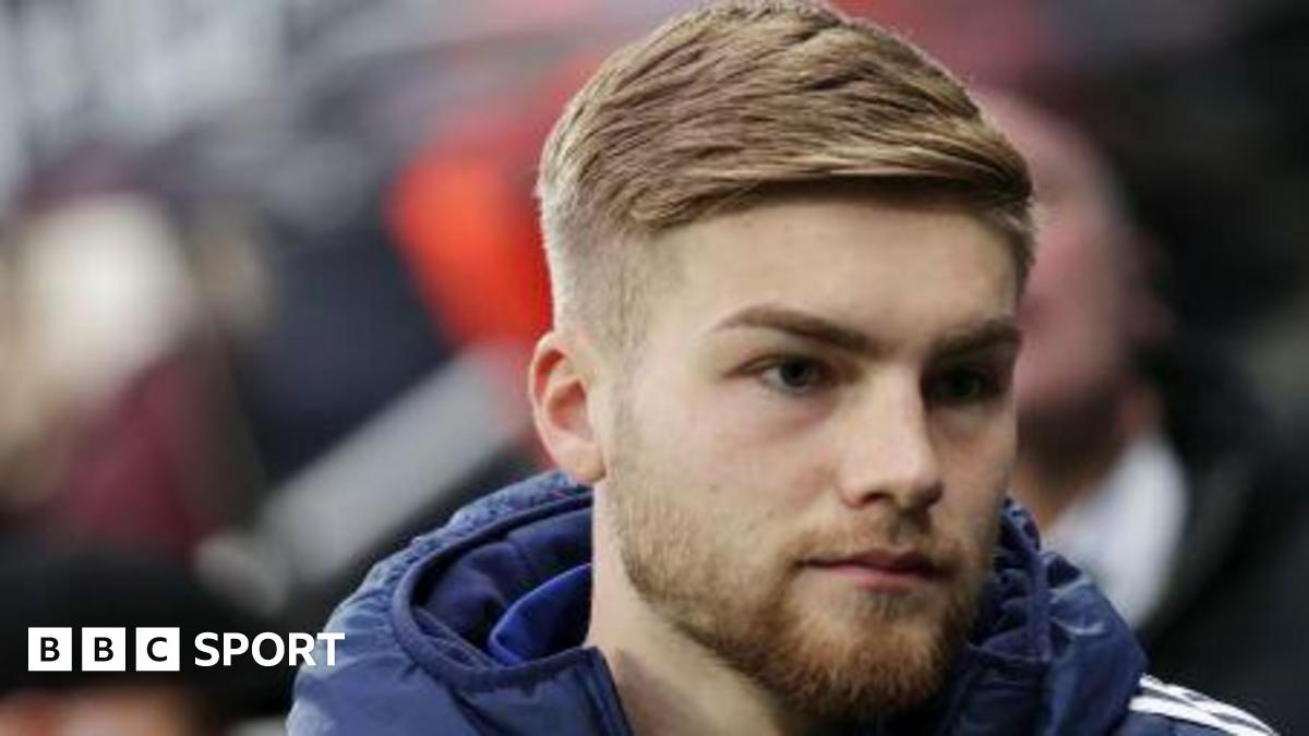 Henry Cartwright joins Falkirk on season-long loan from Leicester - BBC ...