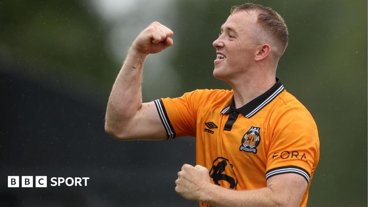 Shayne Lavery: Cambridge United and Northern Ireland forward sidelined ...