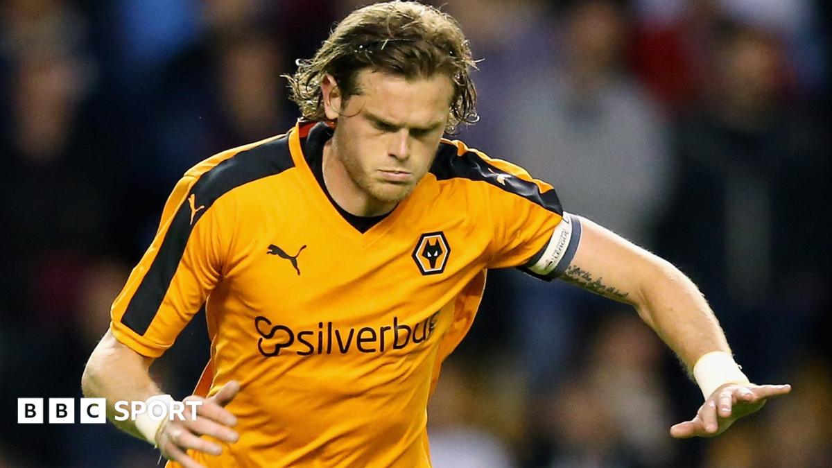 Richard Stearman: Wolves defender set for £2m Fulham move - BBC Sport