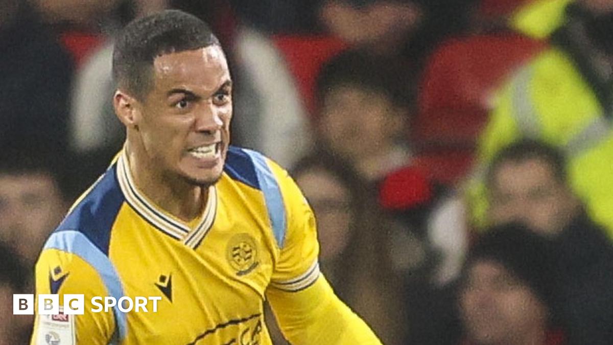 Tom Ince: Reading sign midfielder from Stoke City on three-year deal ...