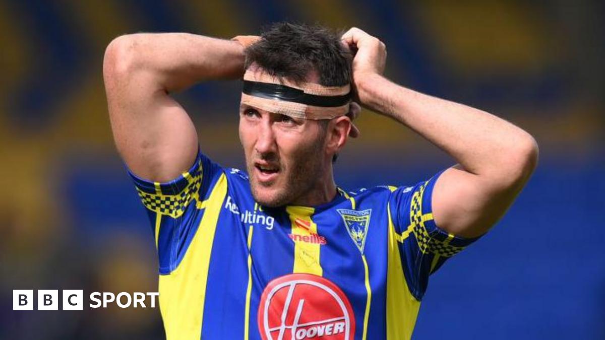 Warrington Wolves captain Stefan Ratchford signs new deal - BBC Sport