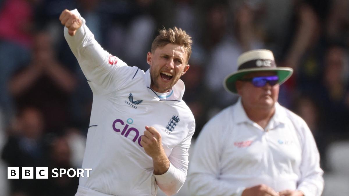 England v New Zealand LIVE: Third Test, day three, Headingley - score ...
