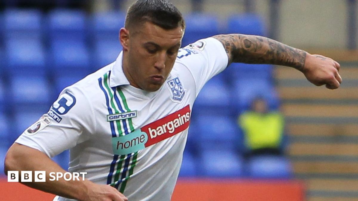 Lee Vaughan: Tranmere Rovers right-back agrees new deal with National ...
