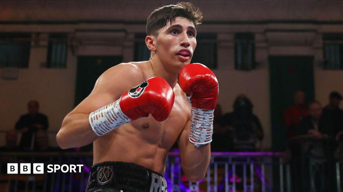 Royston Barney-Smith: Southampton fighter hails Ben Davison's gym - BBC ...