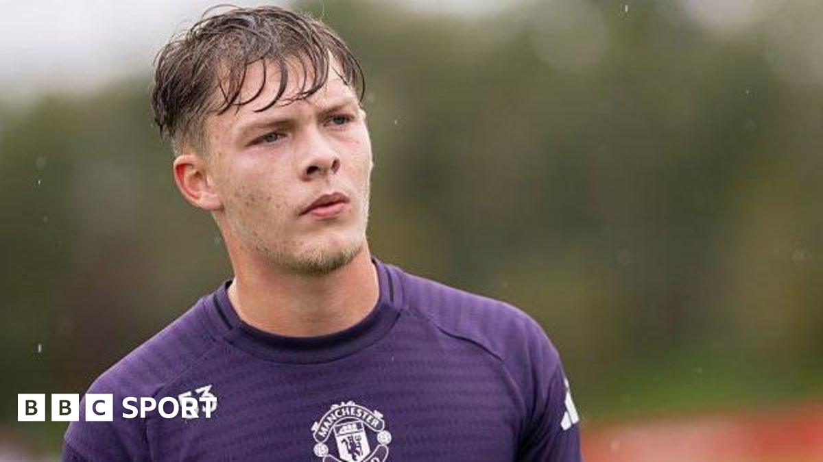 Man Utd news: Sam Mather set to leave - BBC Sport