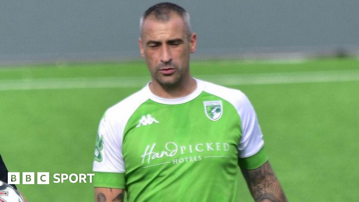 Jamie Dodd: Guernsey FC defender plays 400th game for club - BBC Sport