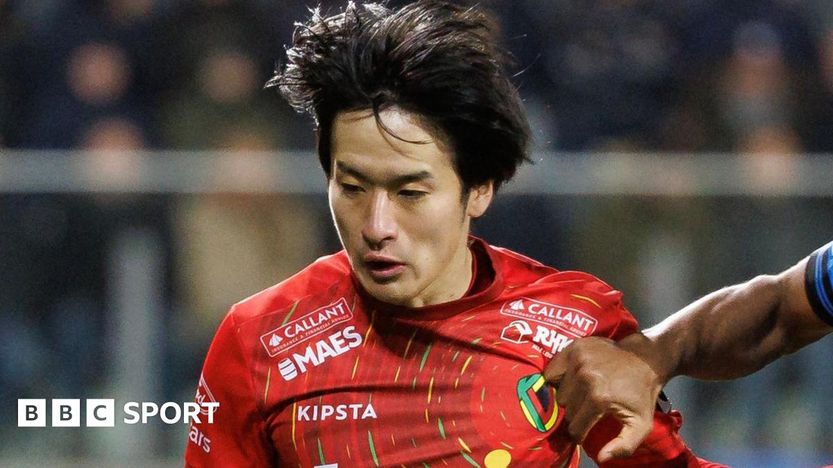 Tatsuhiro Sakamoto: Coventry City sign Japan midfielder on three-year ...