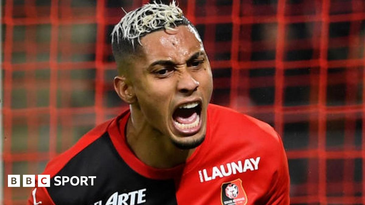 Leeds Utd transfer news: Raphinha signs from Rennes for £17m - BBC Sport