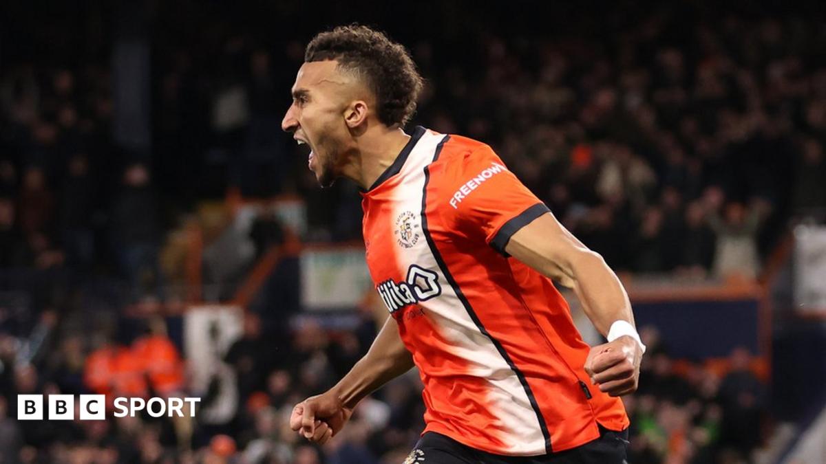 Luton Town 2-1 Crystal Palace: Luton get first home win - BBC Sport