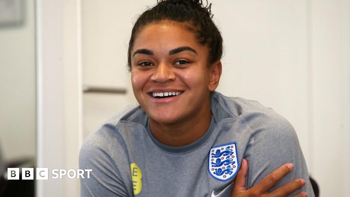 Euro 2022: England defender Jess Carter embraces role in Euros squad ...