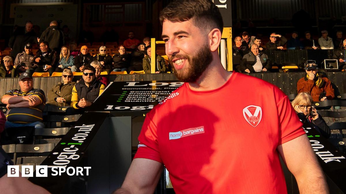 Sam Royle: St Helens back-rower signs one-year extension - BBC Sport