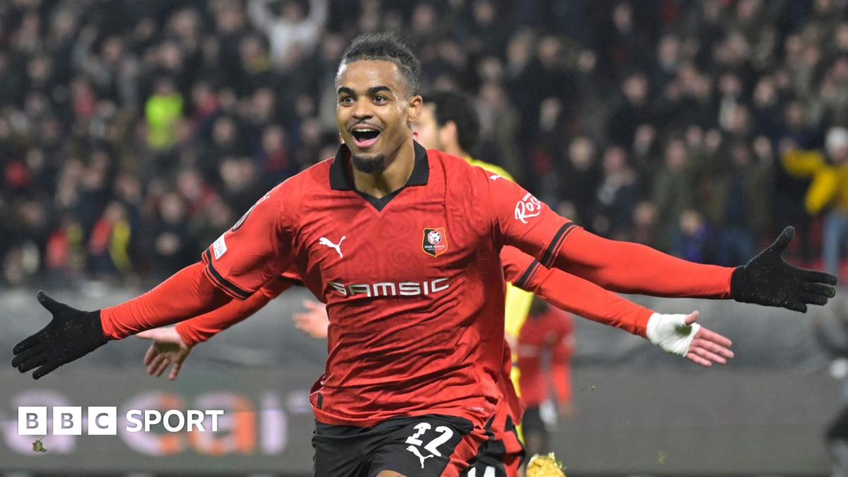 Burnley sign Rennes defender Lorenz Assignon on loan - BBC Sport