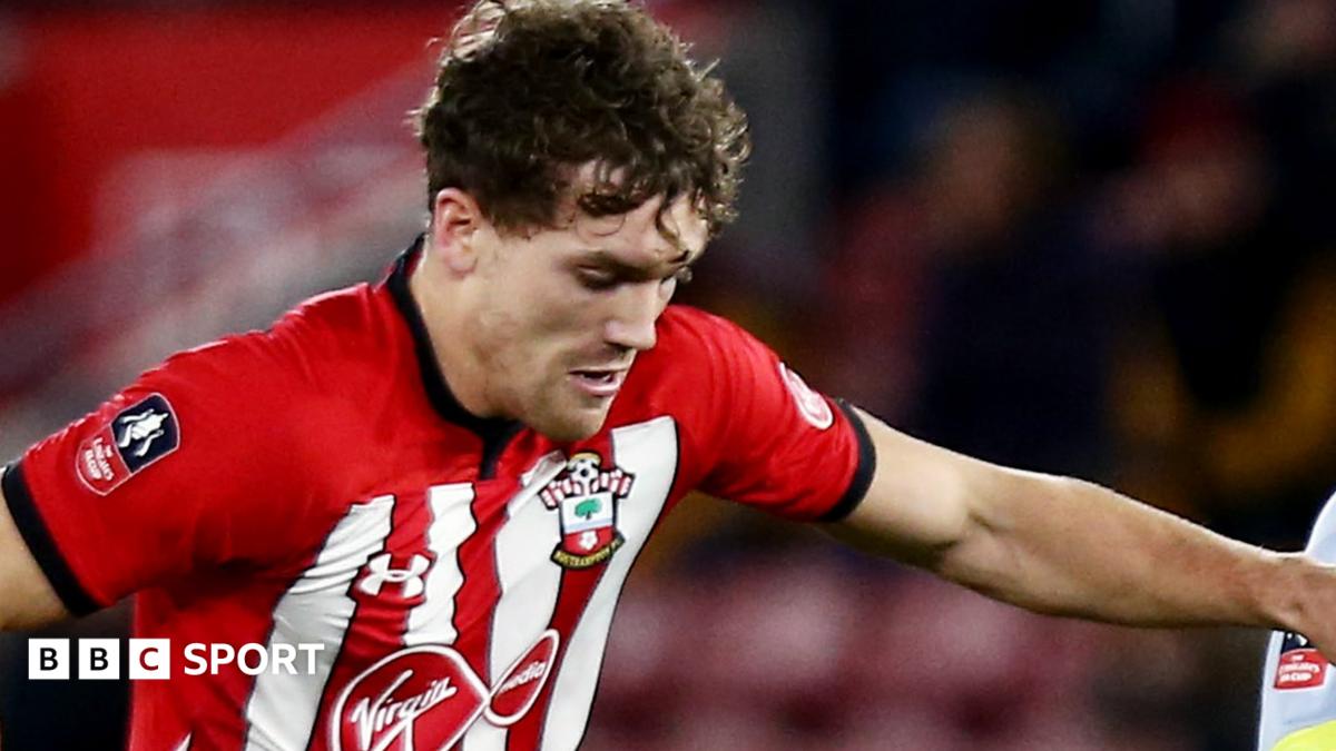Sam Gallagher: Blackburn Rovers sign Southampton forward - BBC Sport