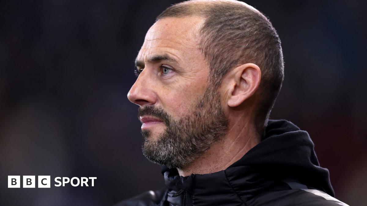 Wayne Carlisle: Rotherham United assistant leaves after Leam Richardson appointment - BBC Sport